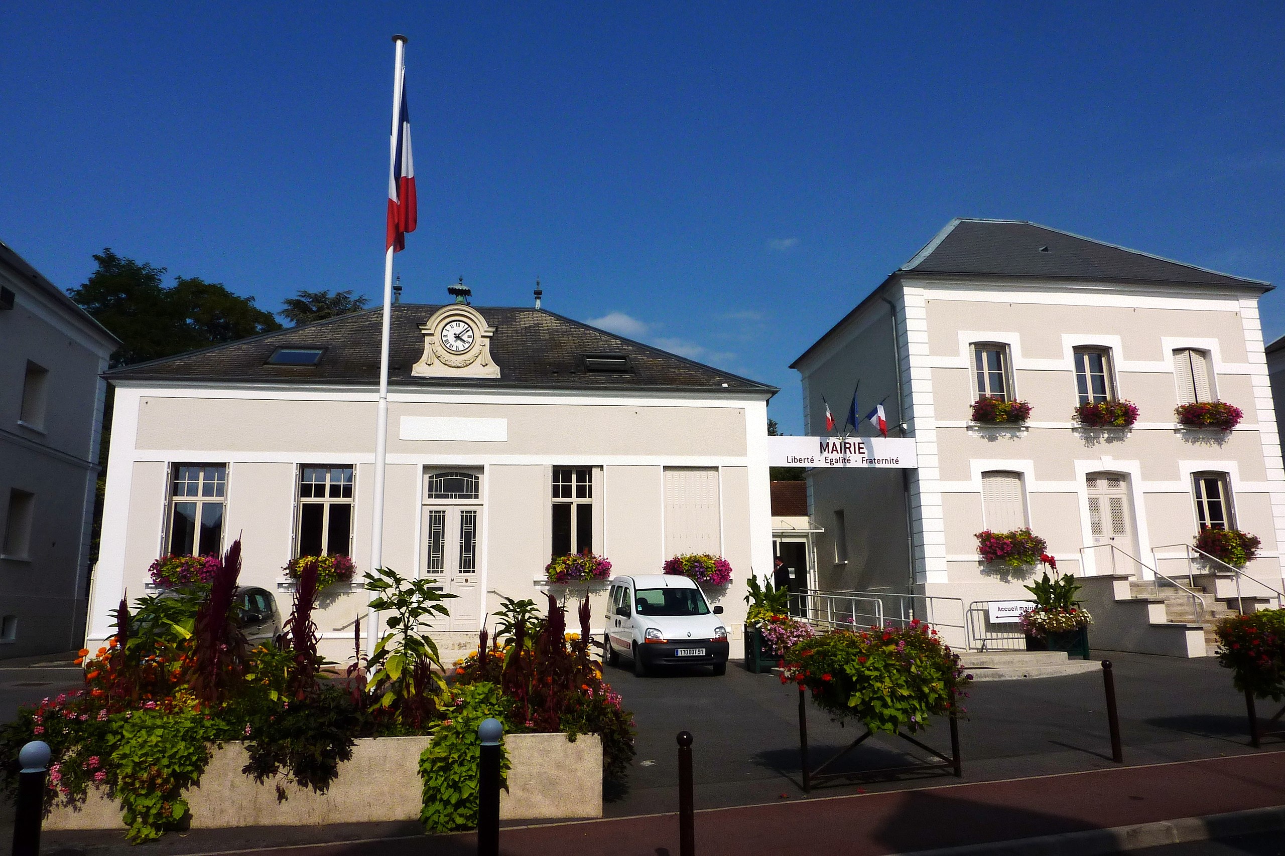 On se forme ! Plus de 100 formations à Brétigny-sur-Orge.