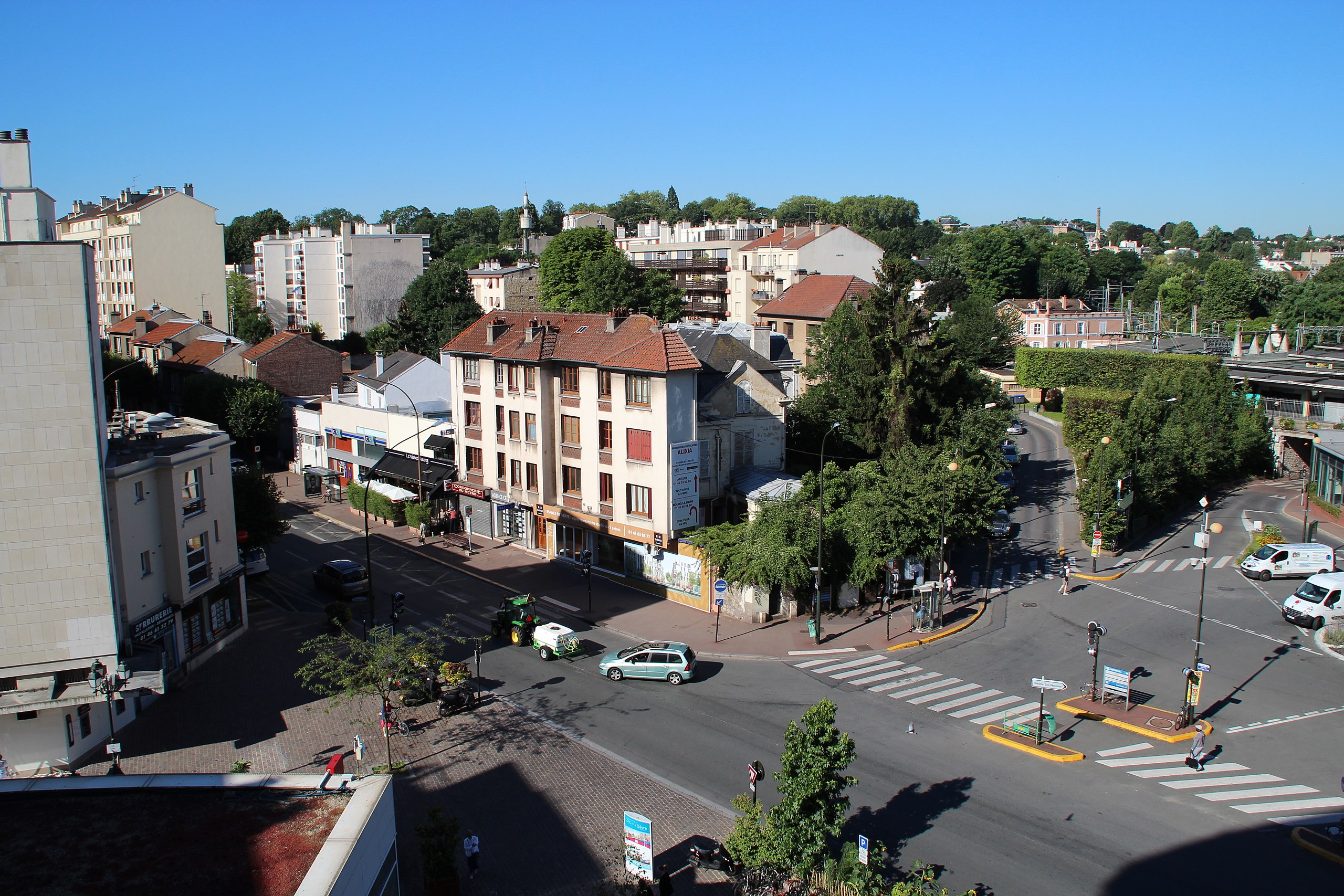 On se forme à Bourg-la-Reine ! Plus de 100 formations à Bourg-la-Reine.